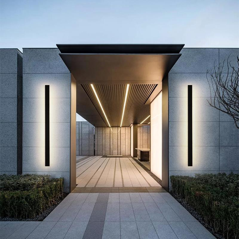 Black Long Strip Sconce Outdoor LED Lighting – Klarako
